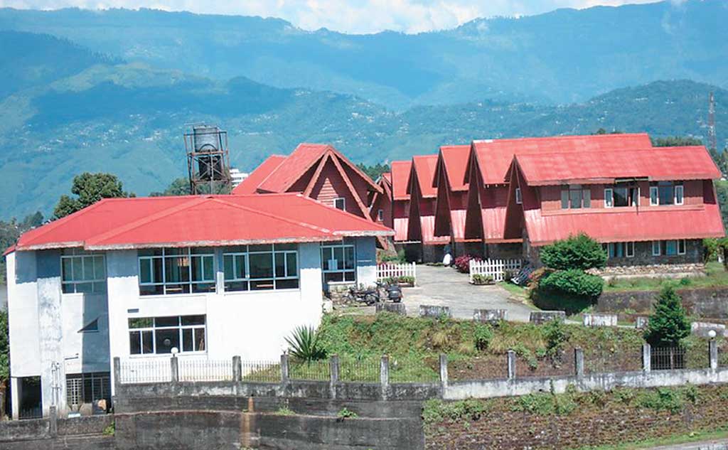 Mirik: Down to the Waterline