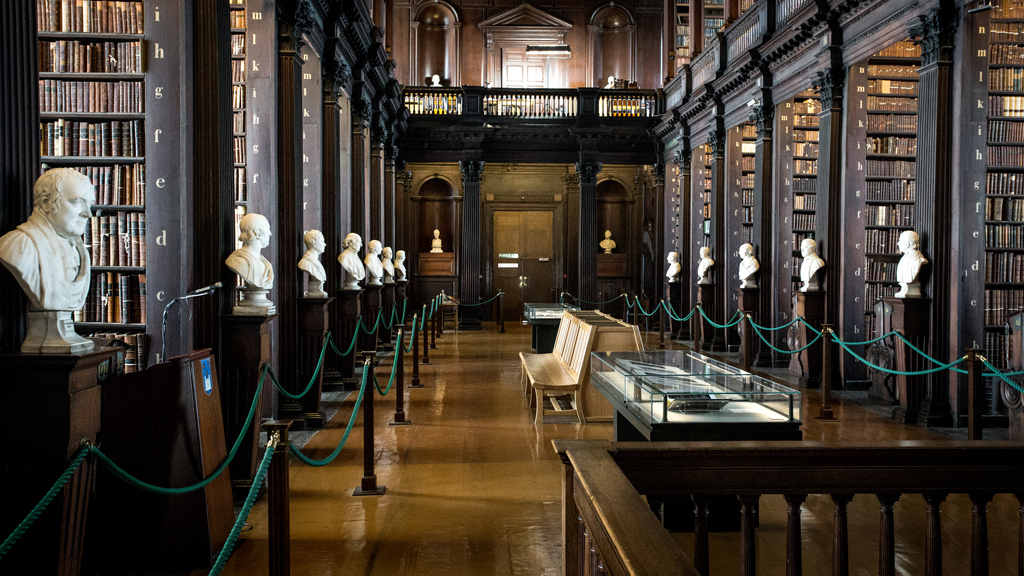 Prettiest Libraries in the World that Every Bookworm Must Visit ...